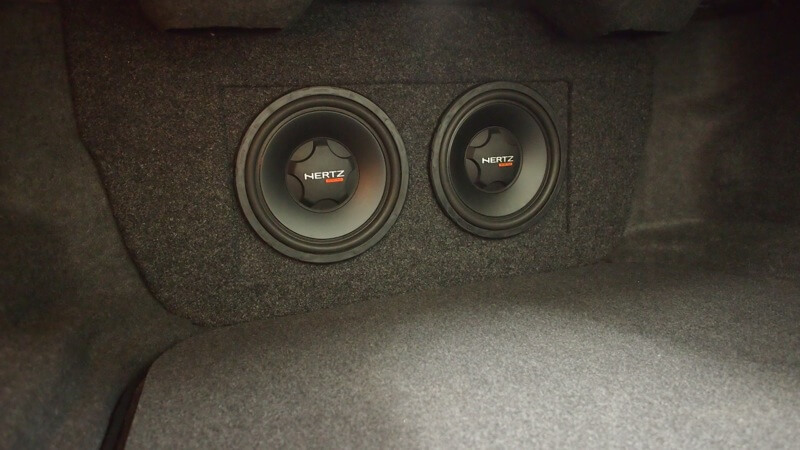 Ford Taurus Audio Upgrade Steals the SHO!