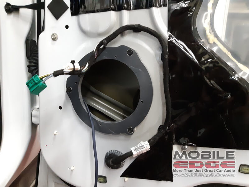 Powerful Audio System Upgrade for Kempton Ford Explorer