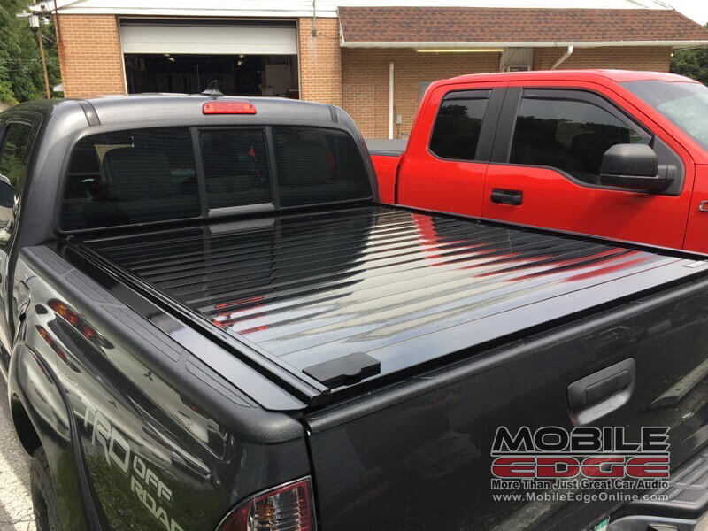 New Locking Aluminum Retrax Bed Cover Added to 2014 Toyota Tacoma