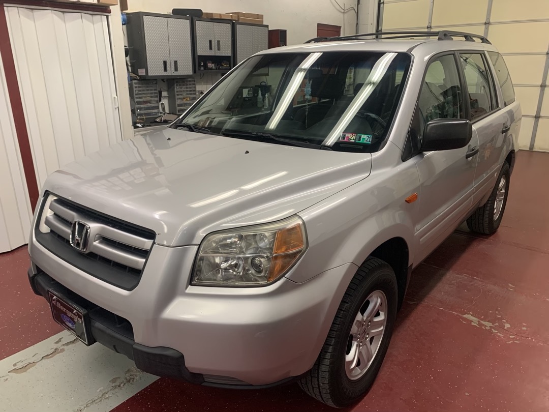 Extremely Dark 3M Color Stable Window Tint Added to 2006 Honda Pilot
