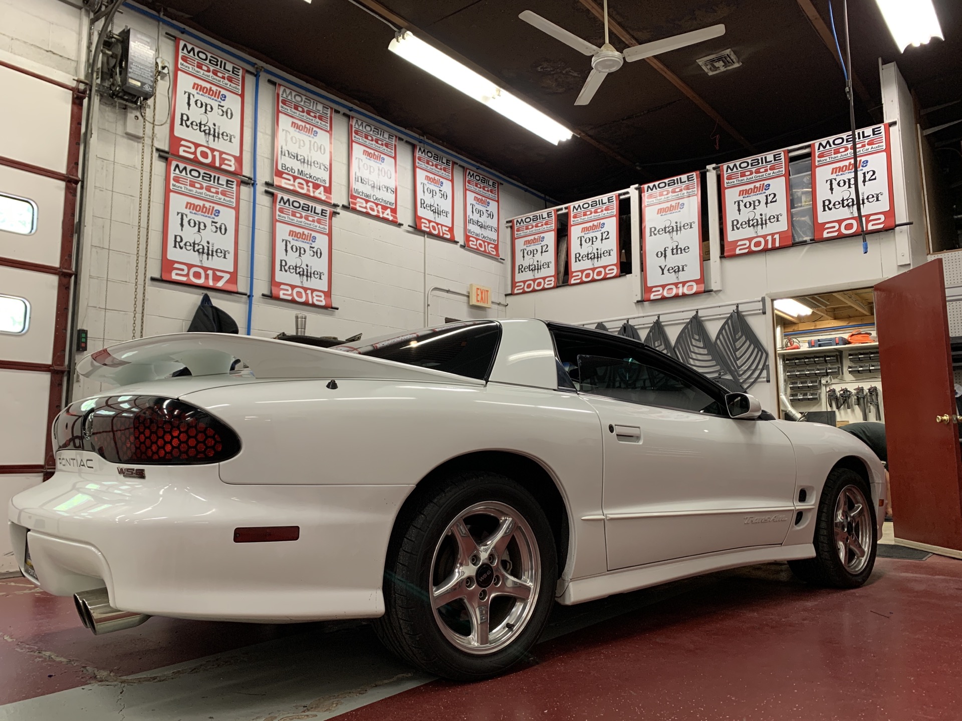 Stereo System Upgrade for 2002 Pontiac Firebird from Bethlehem
